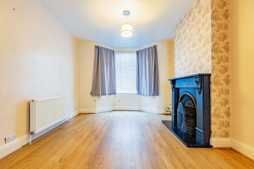 Wantage Road, Abington, Northampton - Property Power