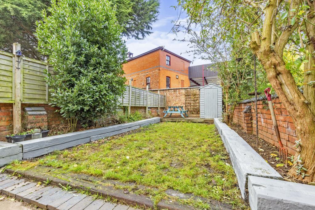 Wantage Road, Abington, Northampton - Property Power